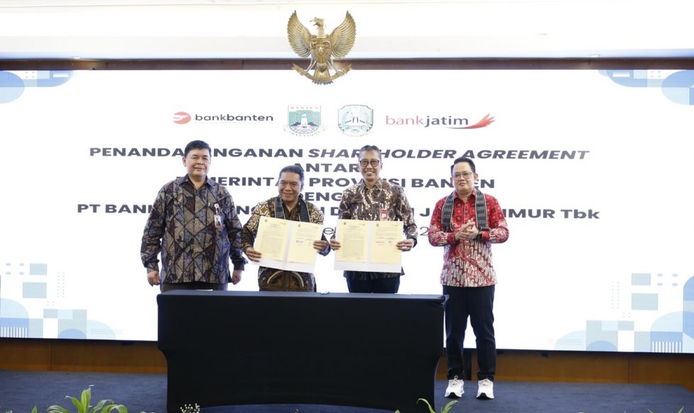 Sah! Pemerintah Provinsi Banten Tandatangani Shareholder Agreement dengan Bank Jatim dalam ...